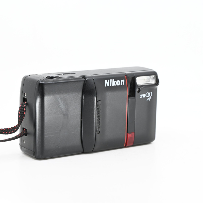 APPAREIL PHOTO COMPACT ARGENTIQUE BIFOCALE OCCASION NIKON TWIN 20 AF